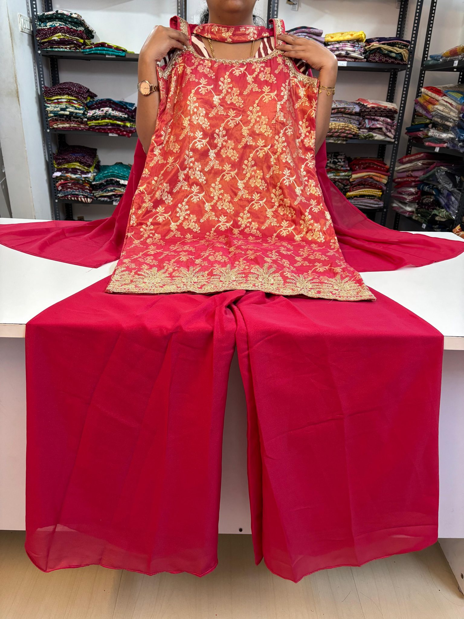 Banaras Spaghetti Style Sharara Suit – sharanzclothingstore.com